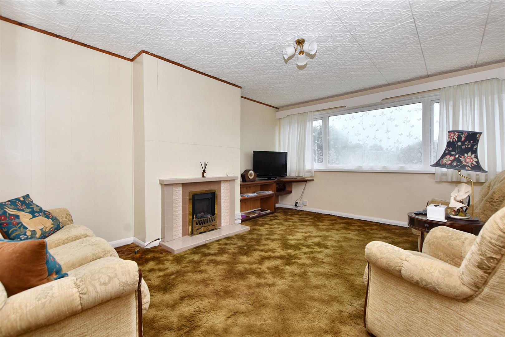 Property Details for The Square, Pevensey Bay, Pevensey - Town Property ...